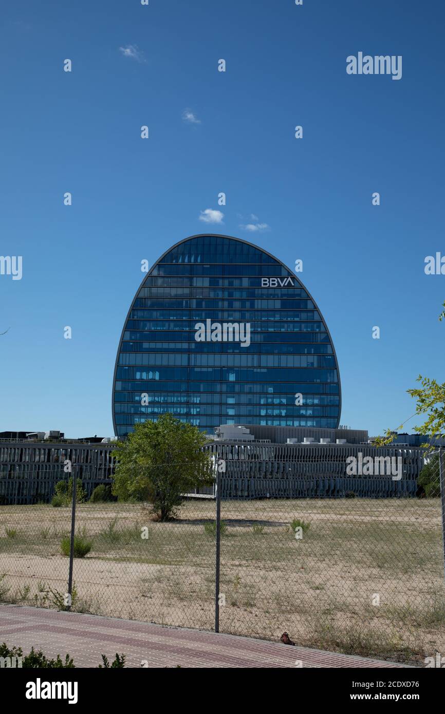 Spanish bank BBVA corporate headquarters in Madrid Stock Photo - Alamy
