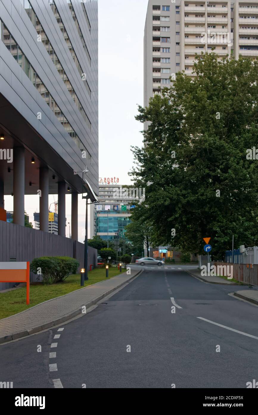 ING Bank headquarters in Katowice Stock Photo - Alamy