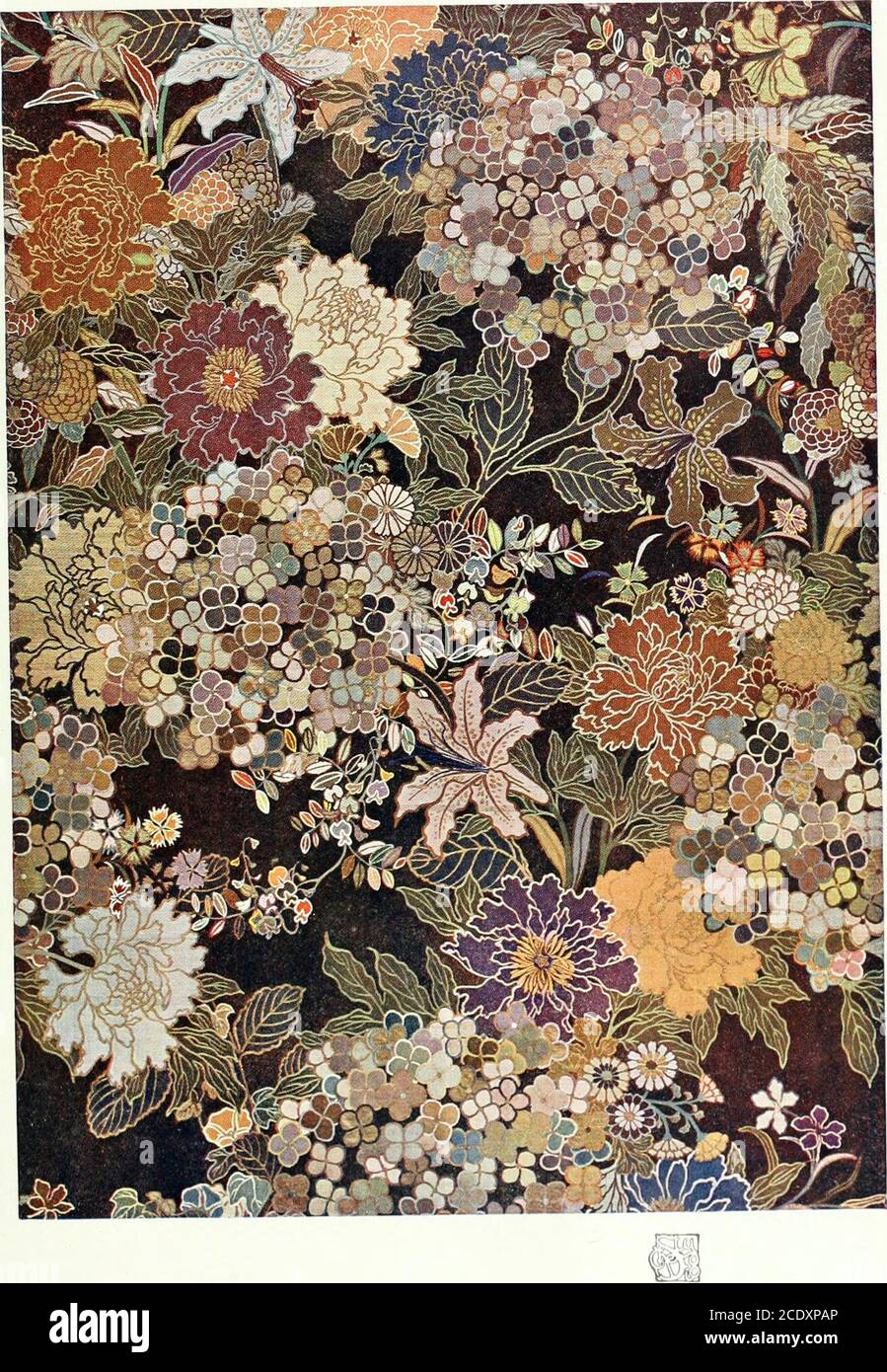 Nishijin textiles hi-res stock photography and images - Alamy