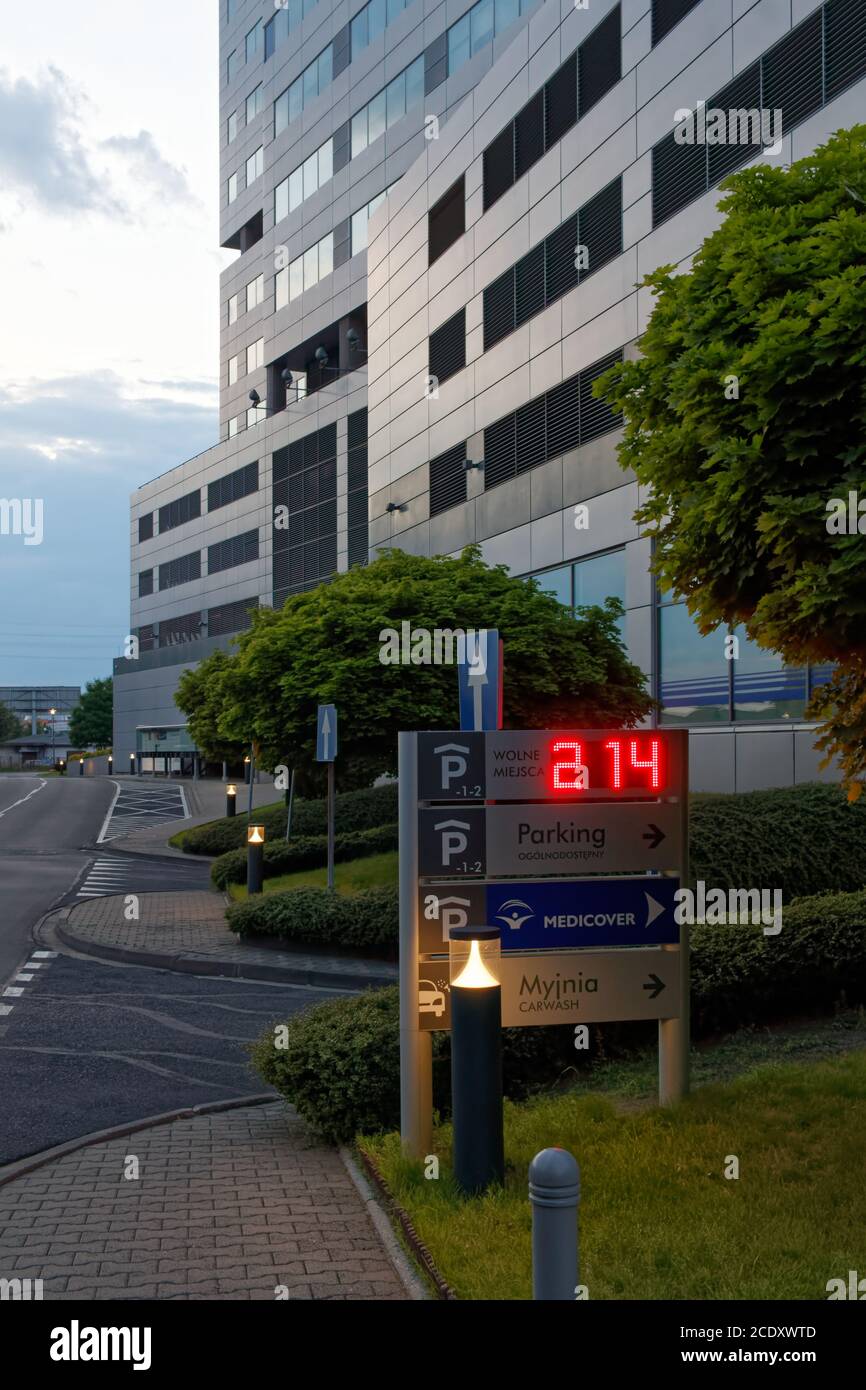 ING Bank headquarters in Katowice Stock Photo - Alamy