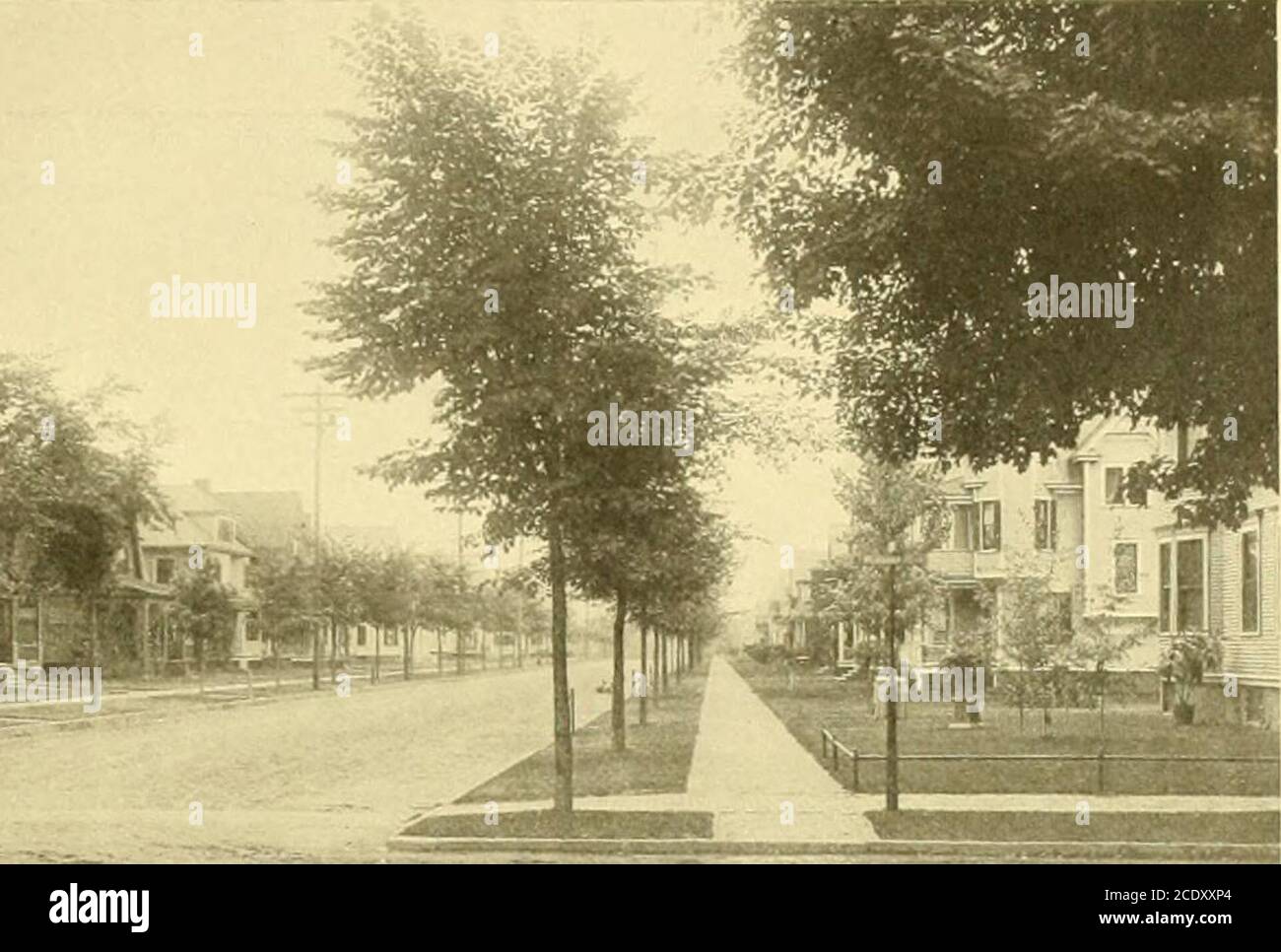 Massachusetts mutual life insurance hi-res stock photography and images ...