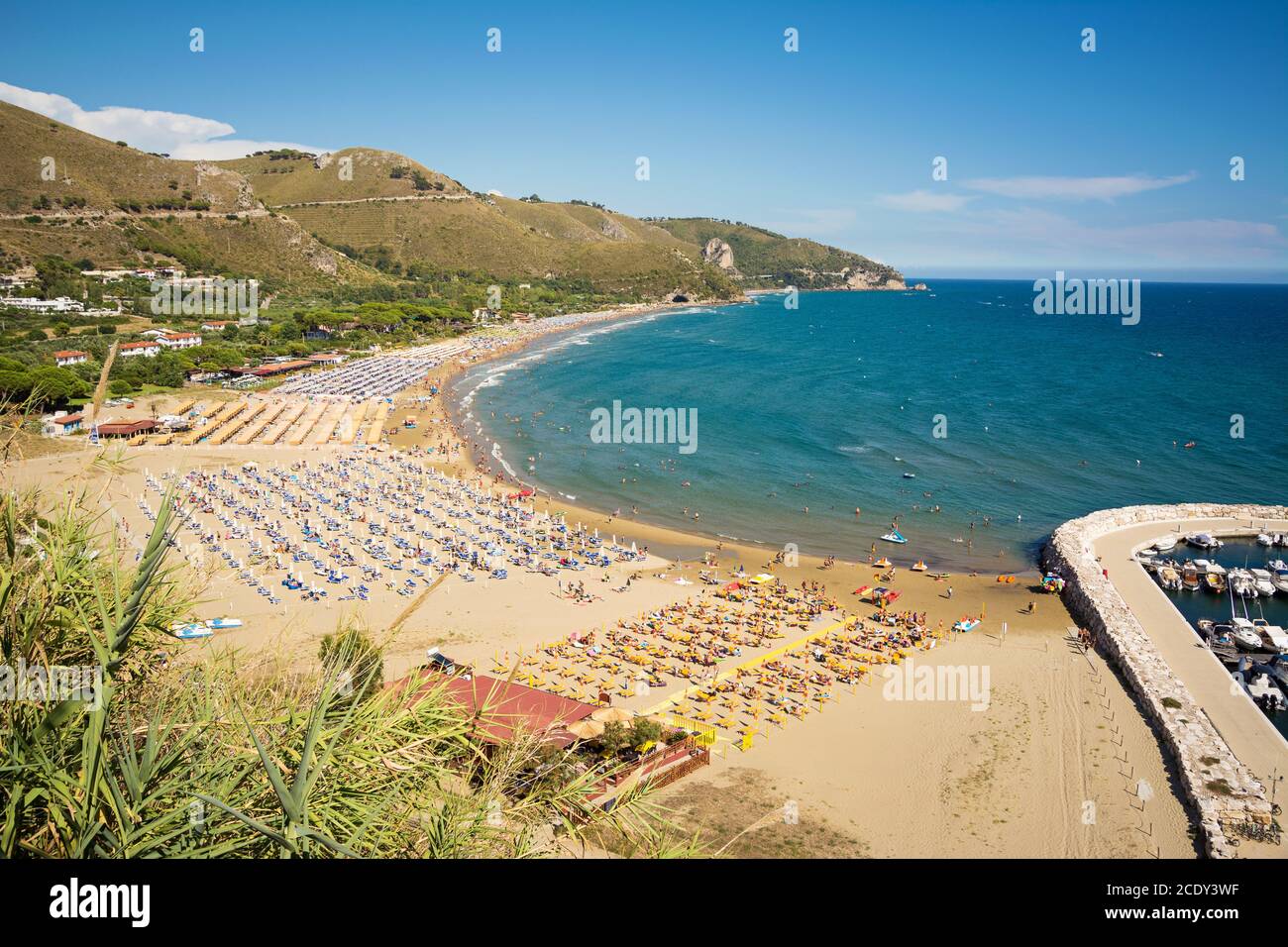 Sperlonga beach hi-res stock photography and images - Alamy