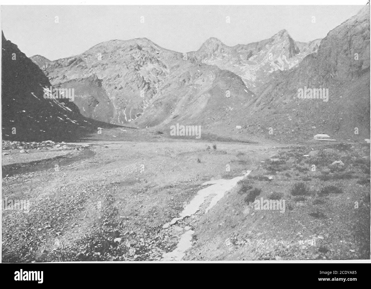 Andes pass Black and White Stock Photos & Images - Alamy
