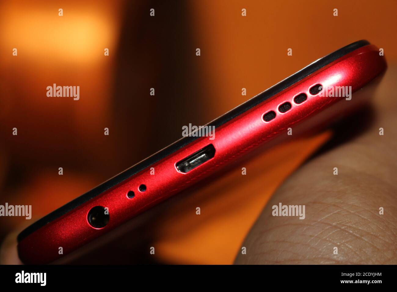 Red color android phone hi-res stock photography and images - Alamy