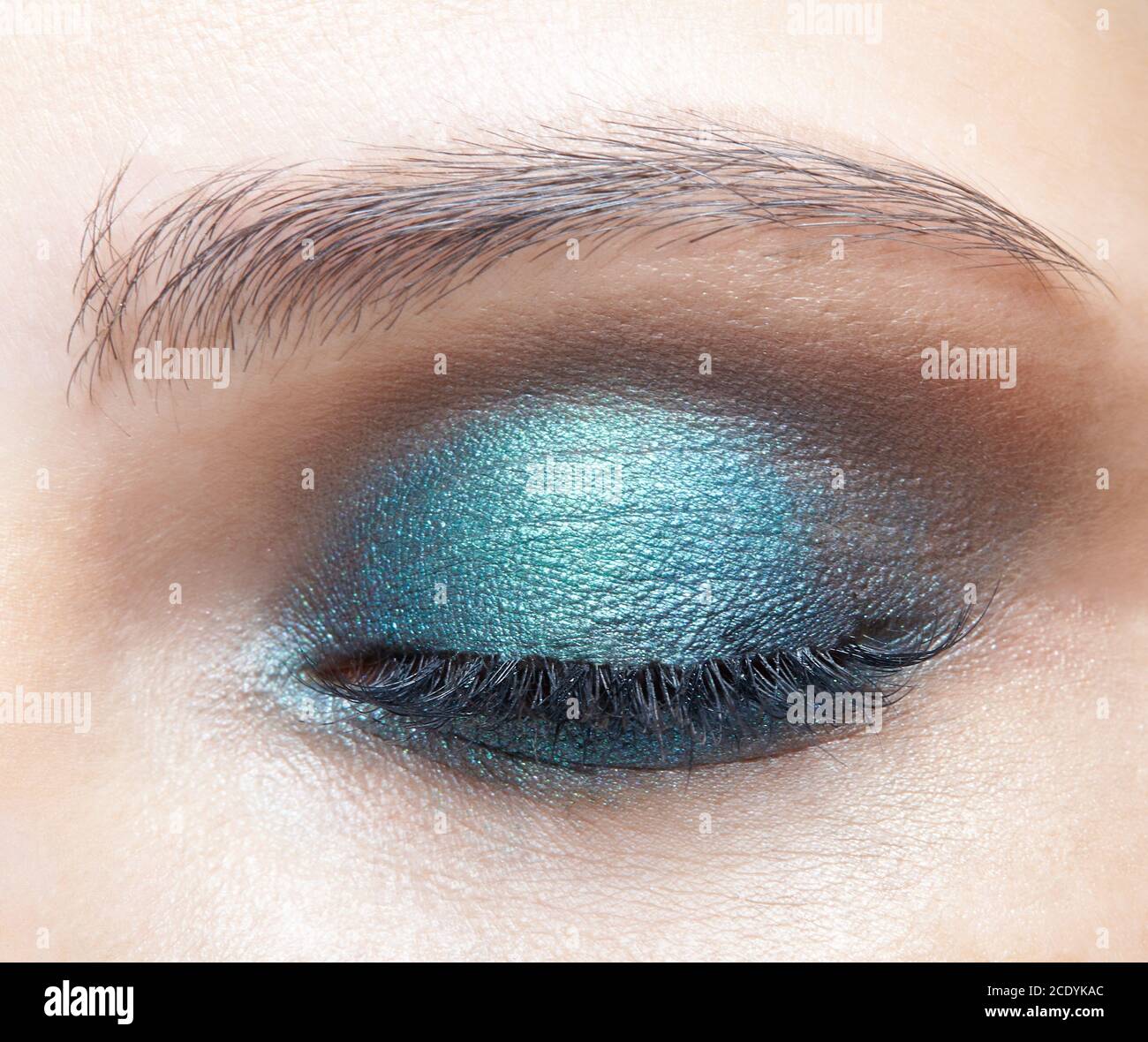 Perfect Eye Makeup For Blue Eyes