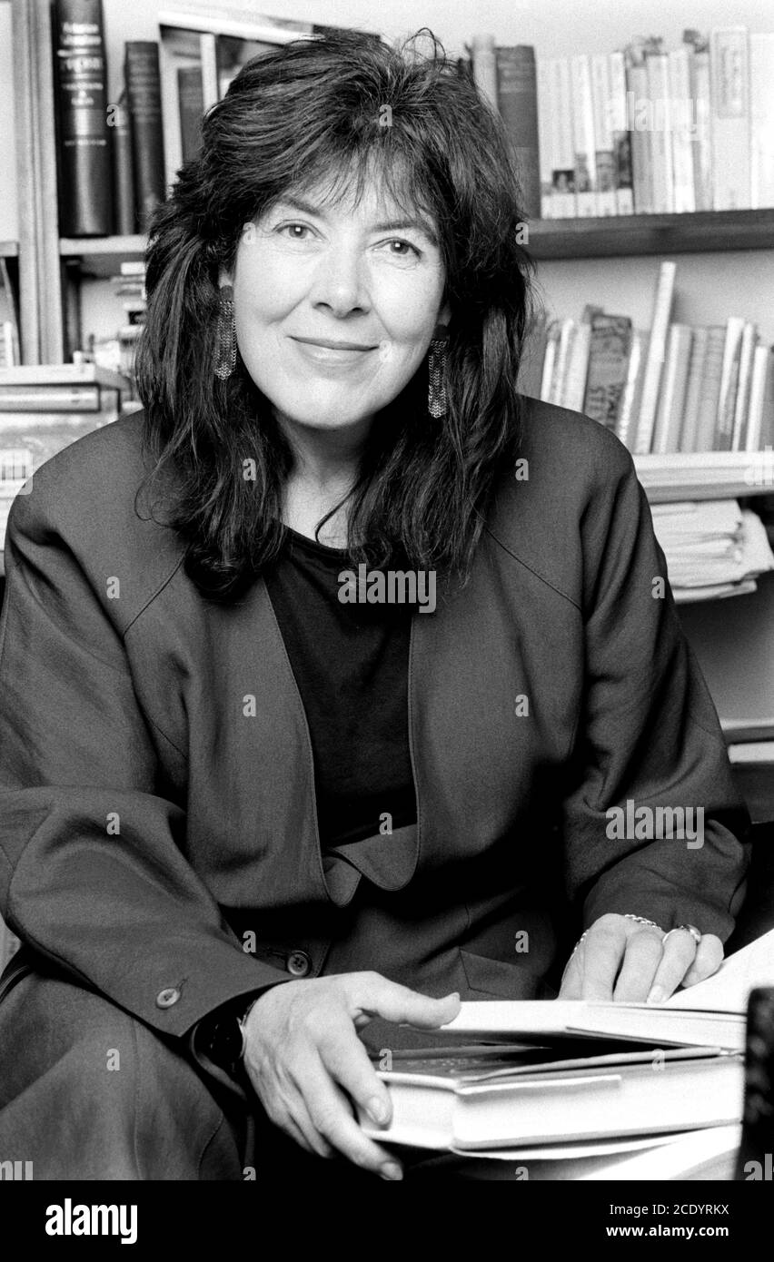 Isobel black hi-res stock photography and images - Alamy