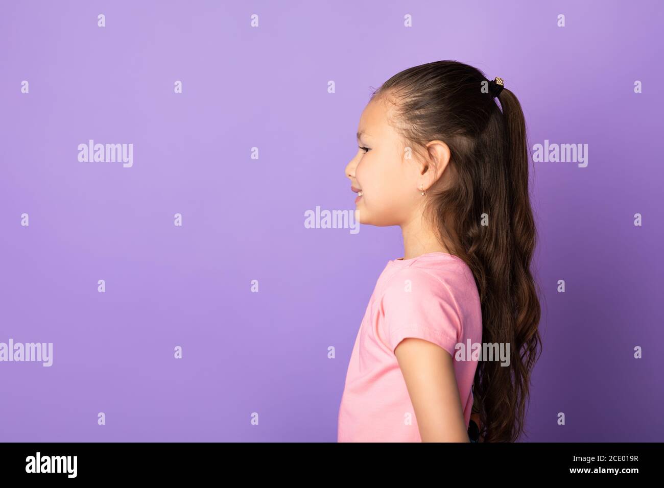 Side profile portrait asian girl hi-res stock photography and images ...