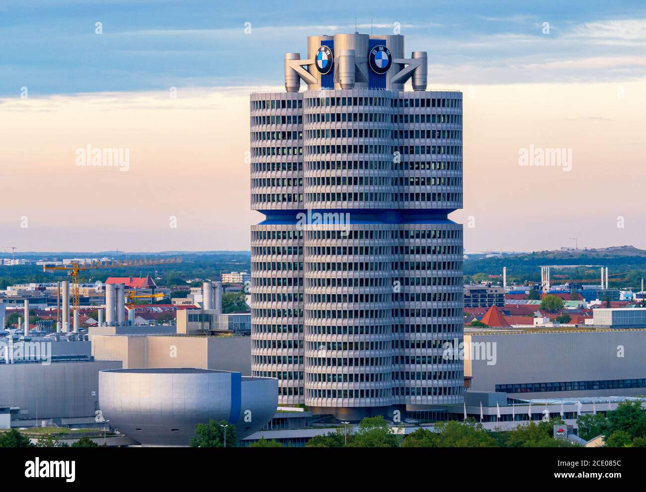 Bmw architecture hi-res stock photography and images - Alamy