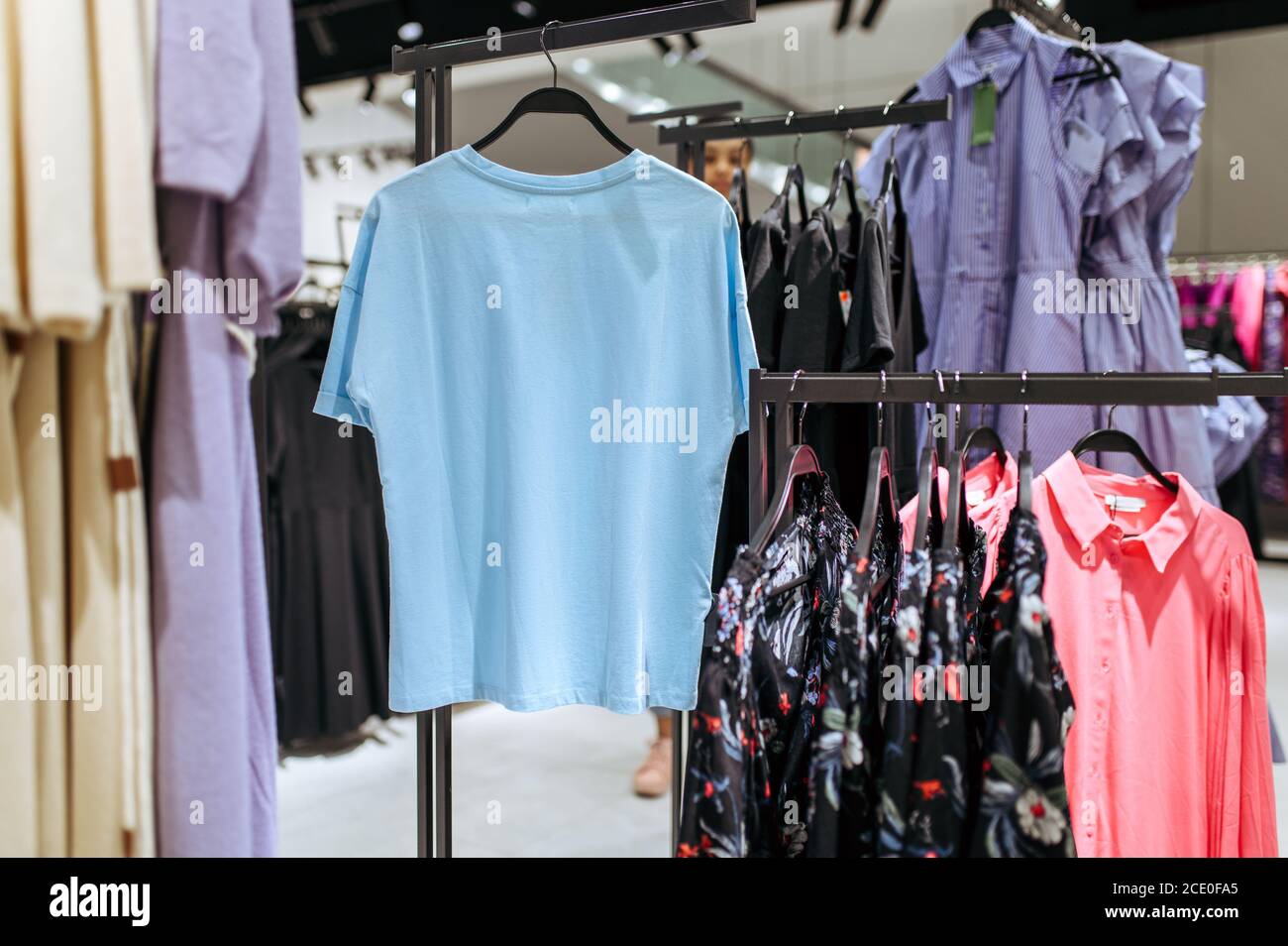 Racks of clothing store hi-res stock photography and images - Alamy