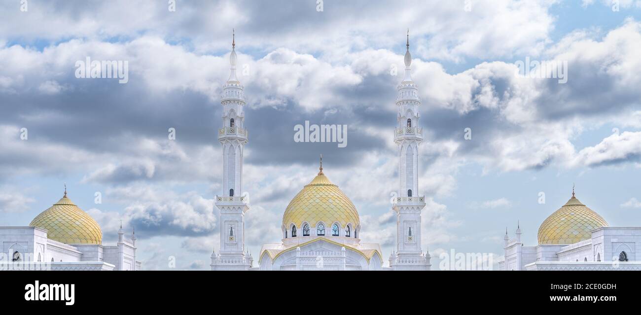 The White mosque in Bulgar Tatarstan Stock Photo - Alamy