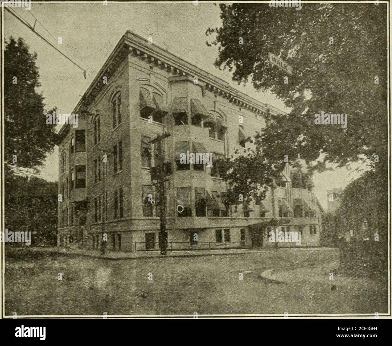 . Charlotte medical journal [serial] . 6. Mechanism in face ...