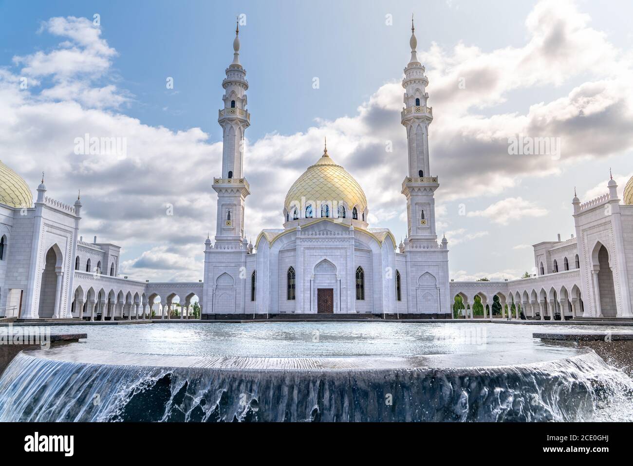 Mosque cathedral complex hi-res stock photography and images - Alamy