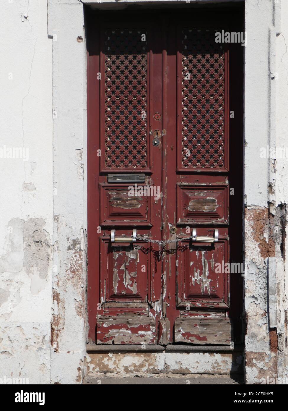 Old locked door hi-res stock photography and images - Alamy