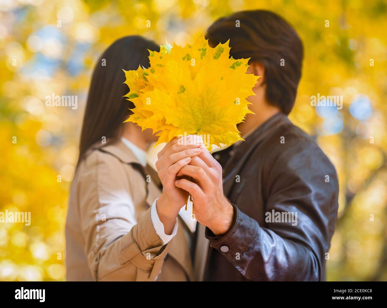 Man hiding behind leaves hi-res stock photography and images - Alamy