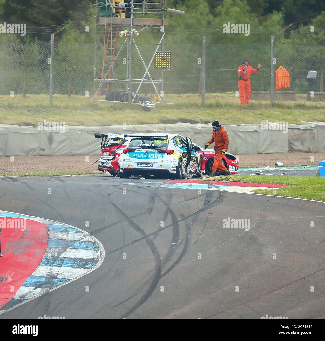 Knockhill Racing Circuit, Fife, UK. 30th Aug, 2020. Kwik Fit British ...