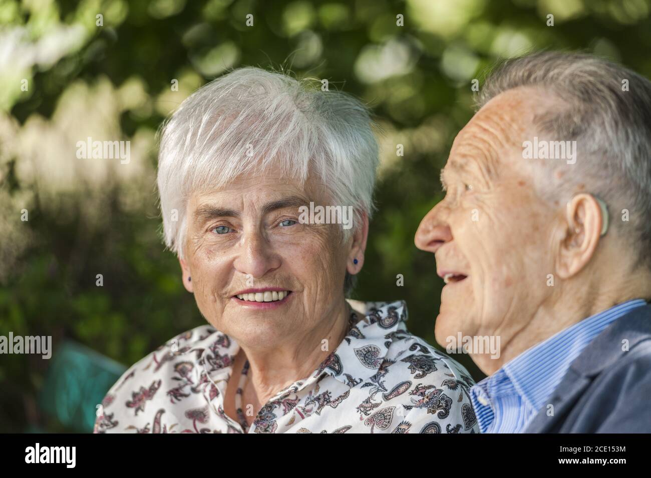 Head portrait of a retired couple Stock Photo - Alamy