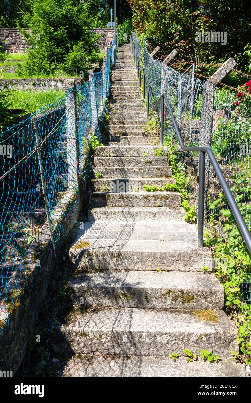 100 stairs hi-res stock photography and images - Alamy