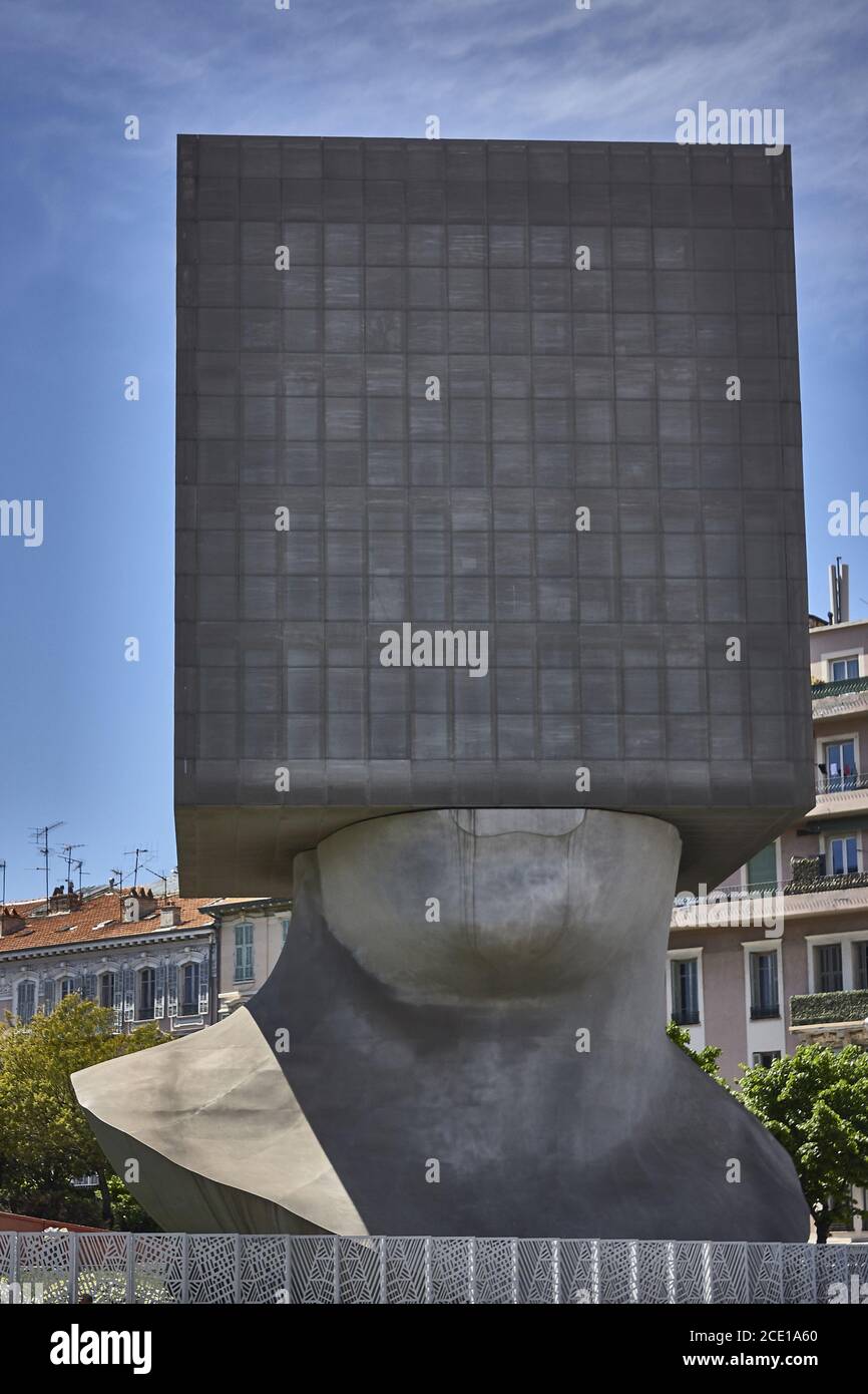 Nice art work hi-res stock photography and images - Alamy