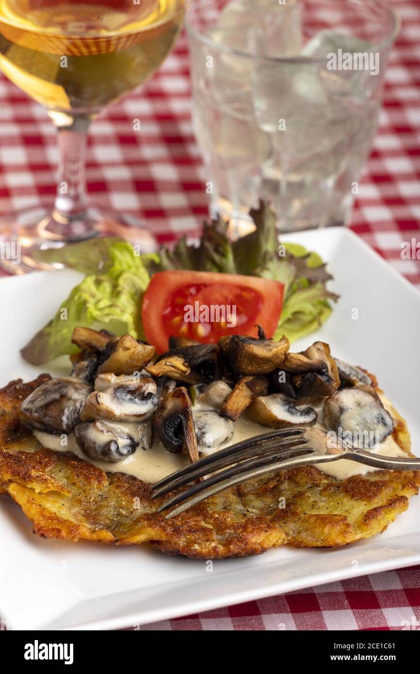 Swiss food rosti hi-res stock photography and images - Alamy