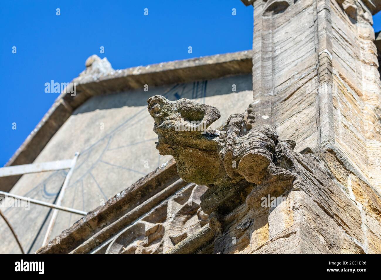 Devil gargoyle uk hi-res stock photography and images - Alamy