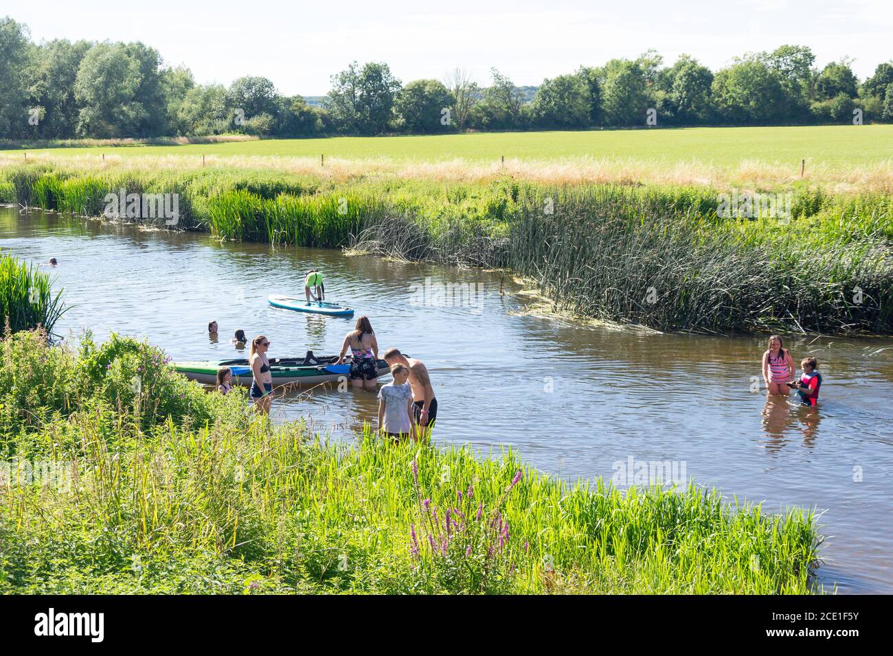 Children playing in the country hi-res stock photography and images - Alamy