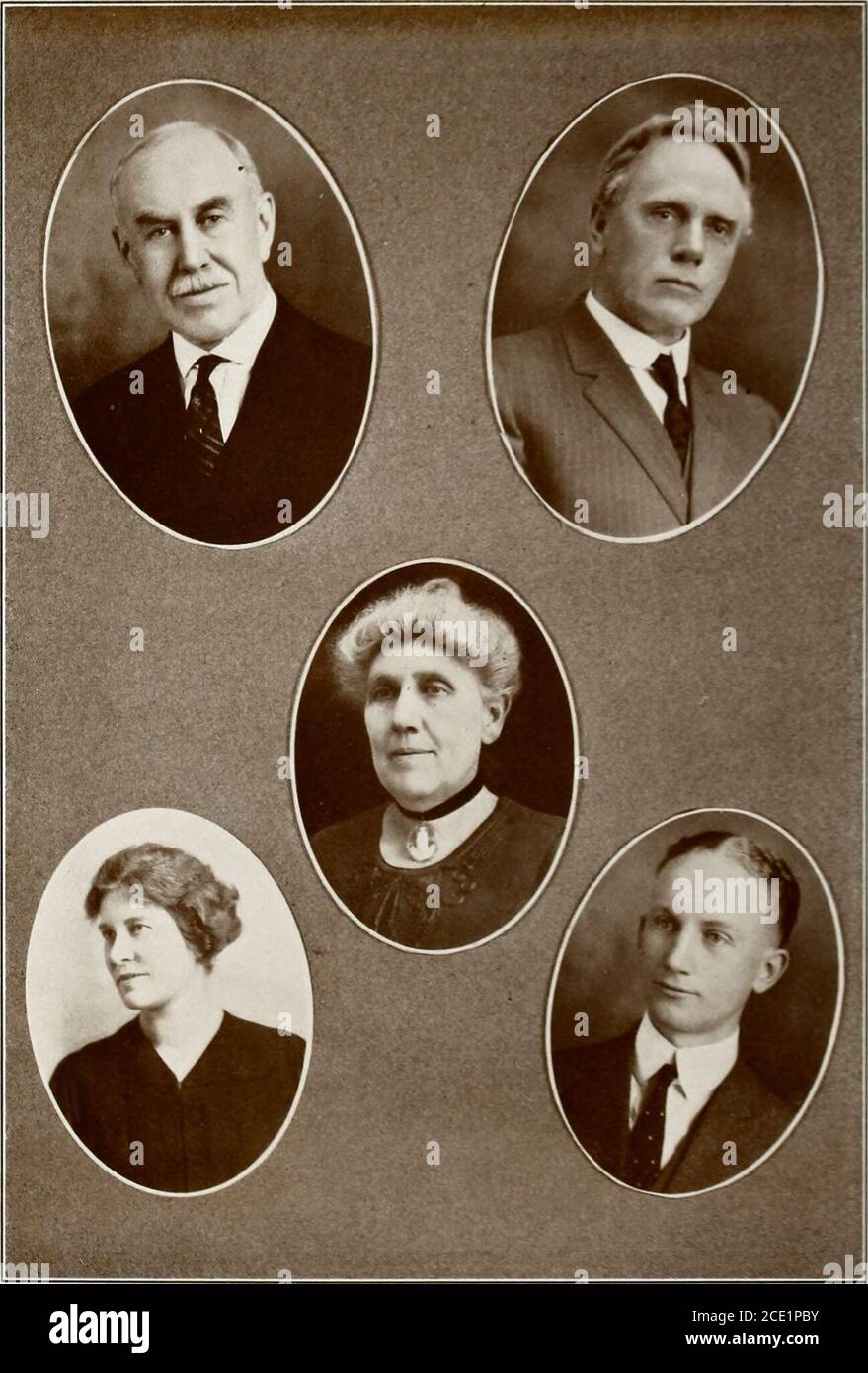 . The record . I THE RECORD. Tirvlvc m r THE RECORD Abmtntstrattnn John ...