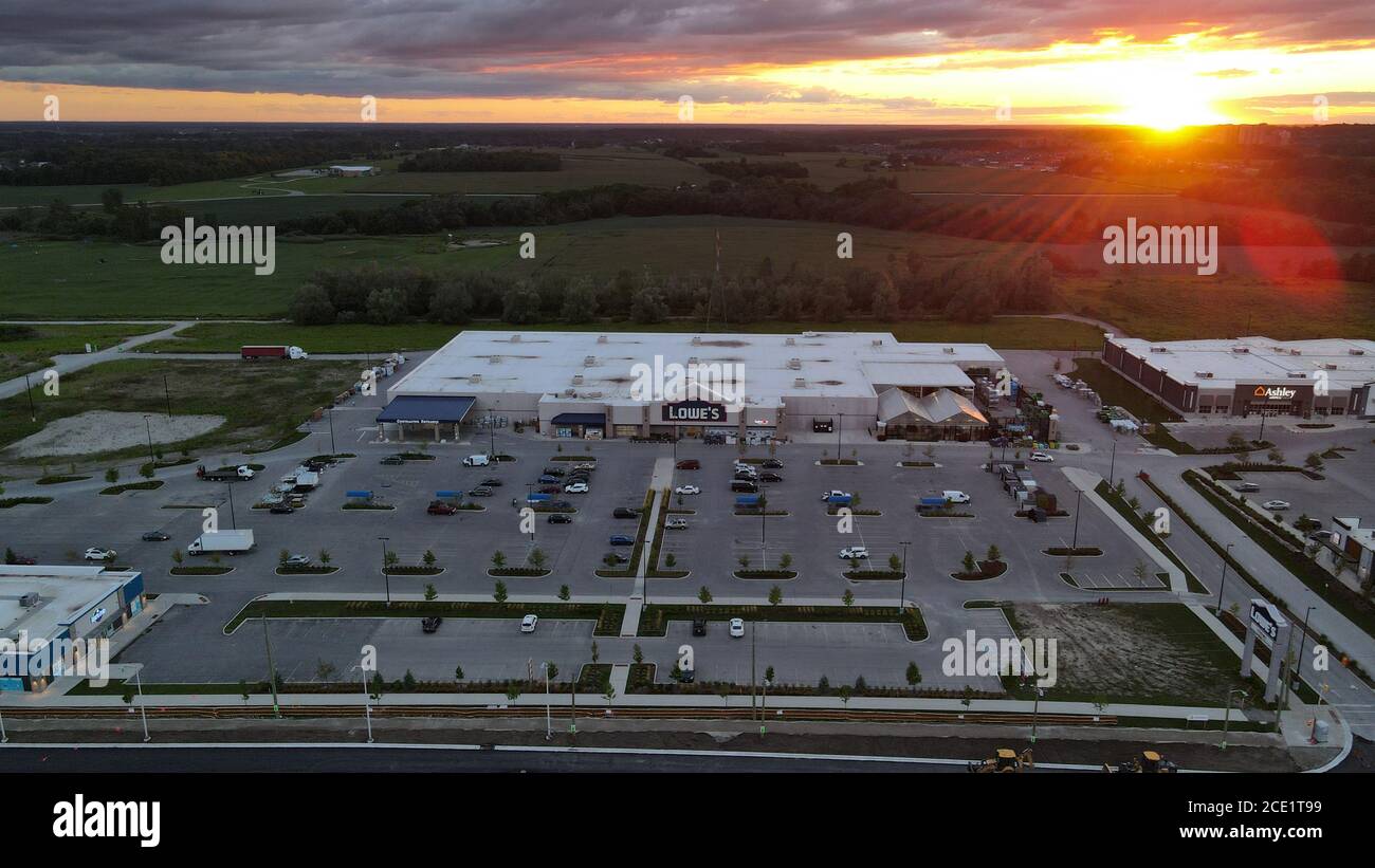 Lowes store Aerial at sunset, London Ontario Canada 2020 Stock Photo ...