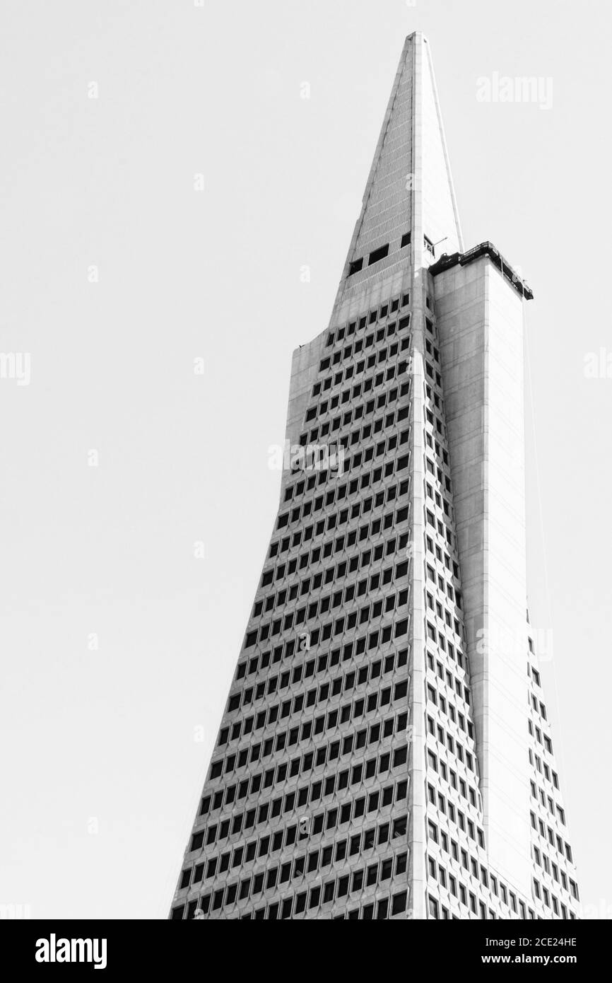 Transamerica Pyramid Robot Stock Photo - Alamy