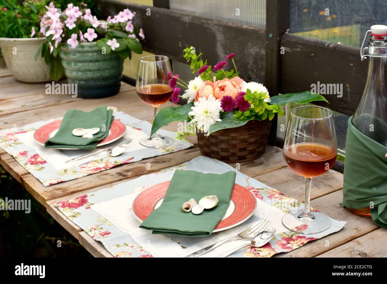 Secluded outdoor patio dining cafe with beautiful rustic garden decor ...