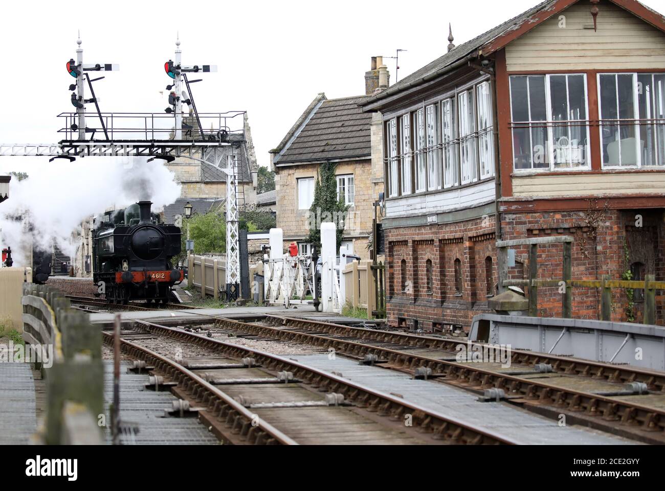 Wansford, UK. 29th Aug, 2020. The 4612 pannier steam train leaves ...