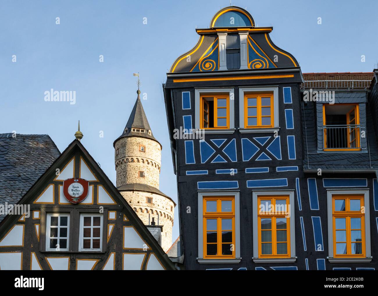 Idstein - crooked house (schiefes haus) and Idstein Castle Witches ...