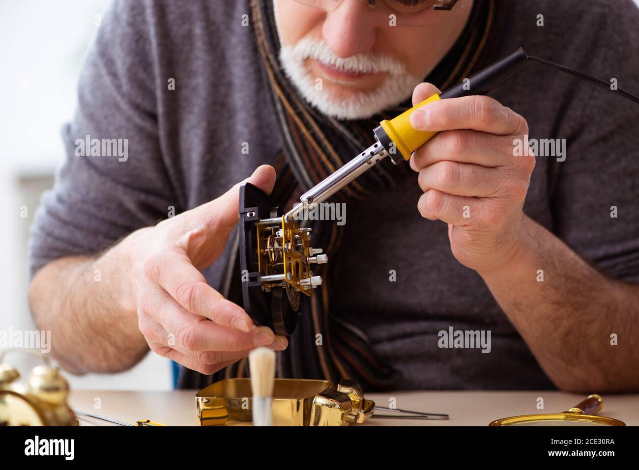 Vintage alarm clock mechanism working hi-res stock photography and ...