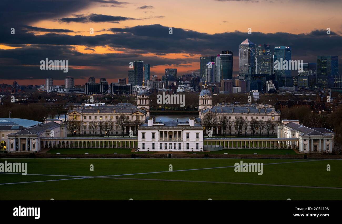 Greenwich meridian monument hi-res stock photography and images - Alamy