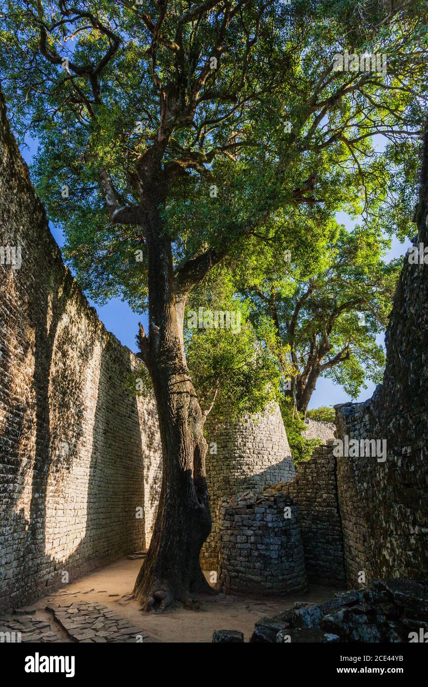 Great Zimbabwe ruins, Cinical Tower in "the Great Enclosure", ancient ...