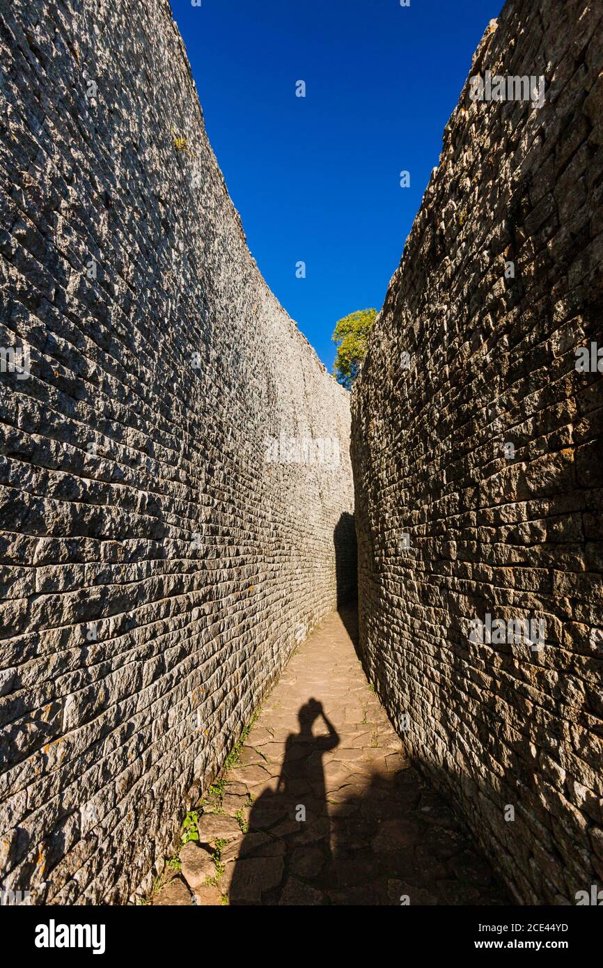 Great Zimbabwe ruins, pallarel pass in "the Great Enclosure", ancient ...