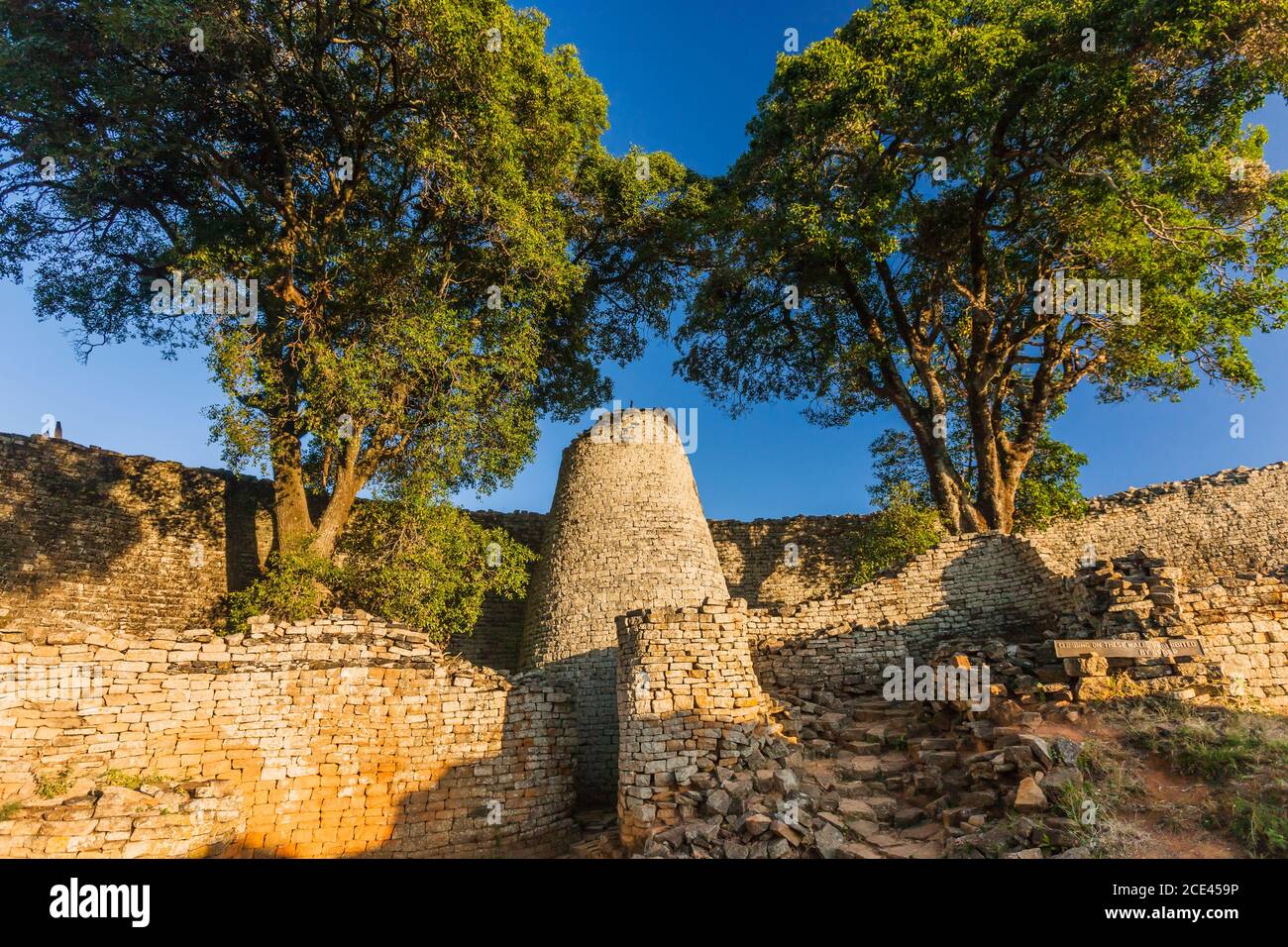 Great Zimbabwe ruins, Cinical Tower in "the Great Enclosure", ancient ...