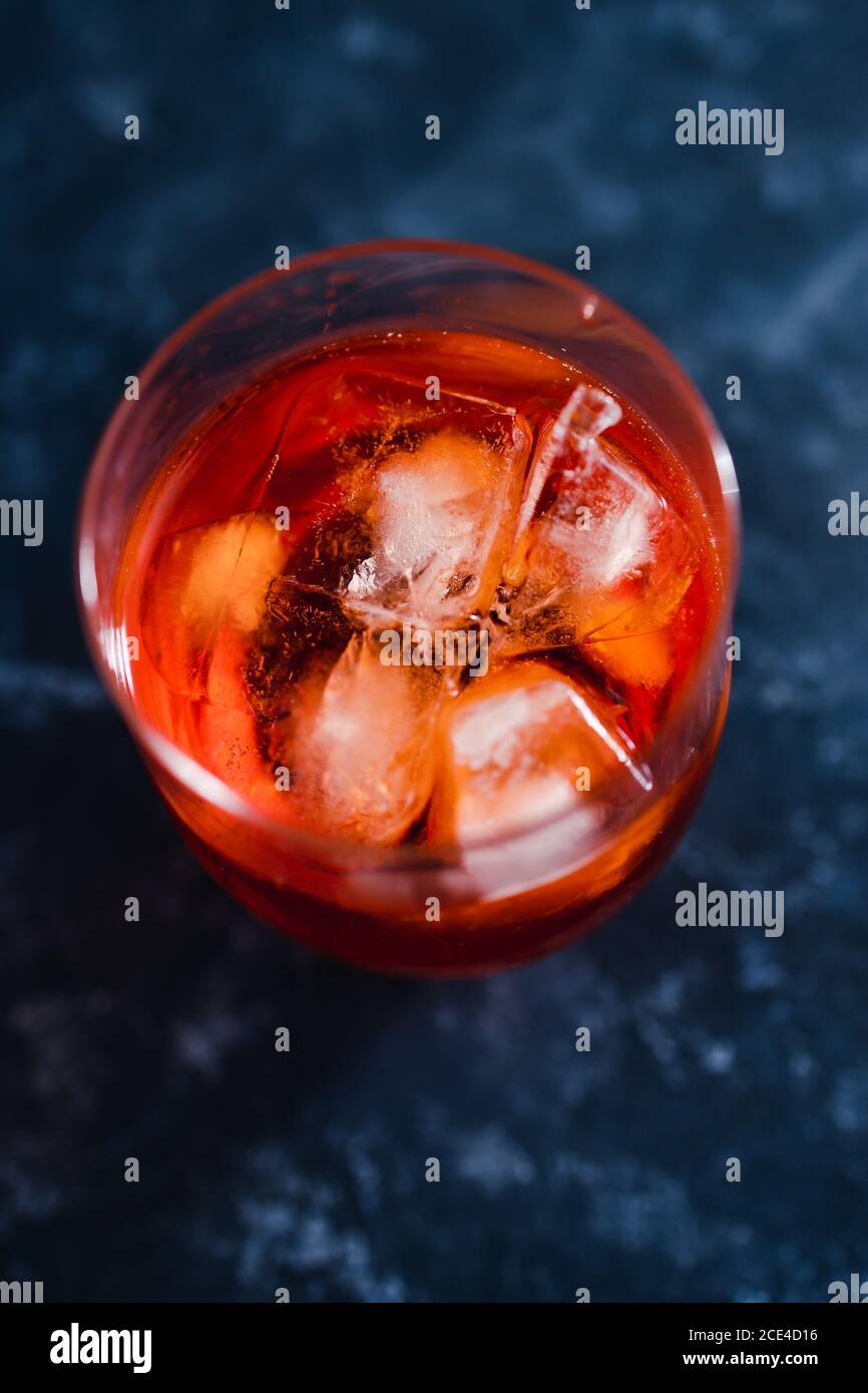 summer drinks and alcoholic beverages, refreshing red spritz cocktail ...