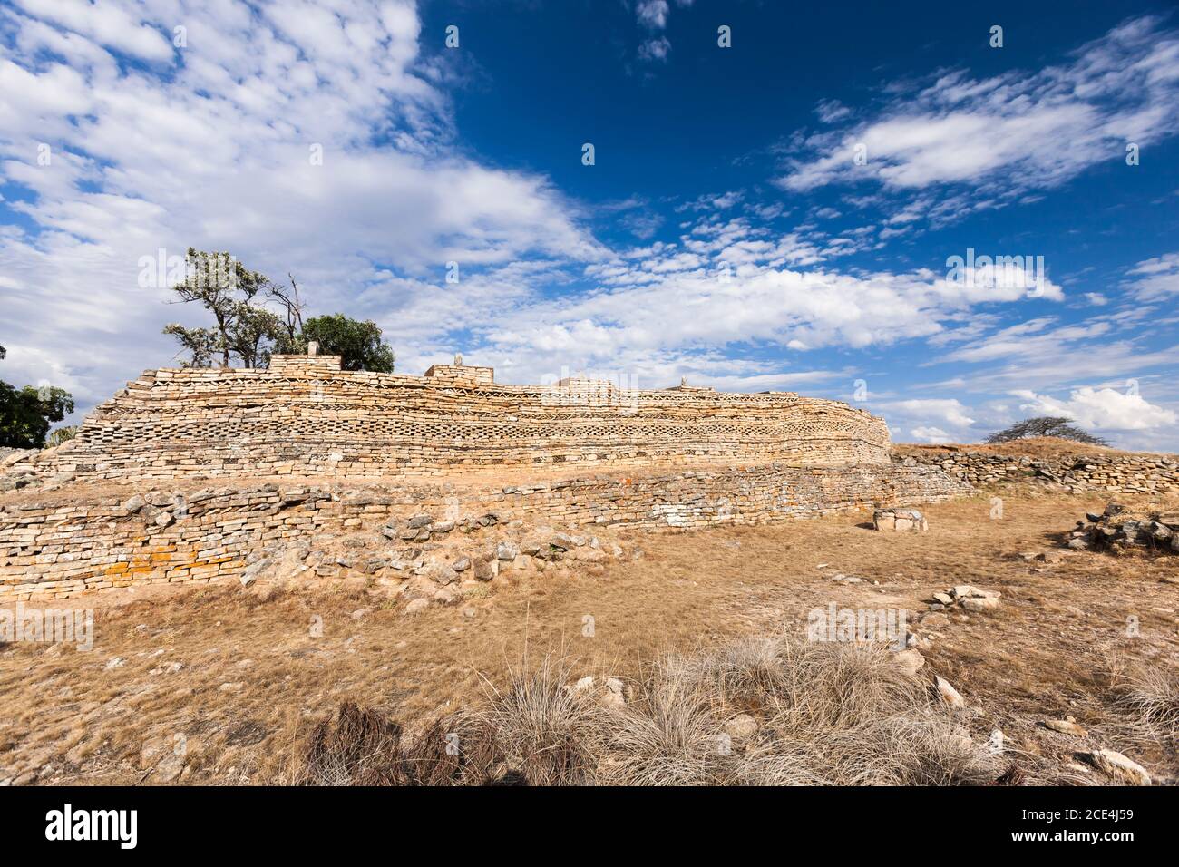 Naletale, or Nalatale ruins, 17th century, residence of the Torwa king ...