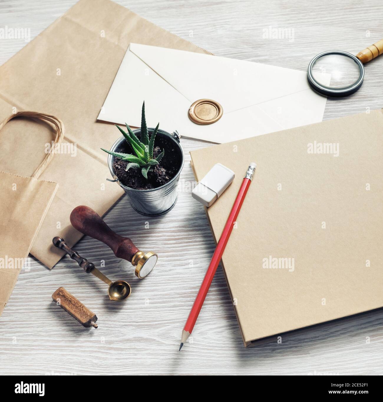 Retro stationery set Stock Photo - Alamy