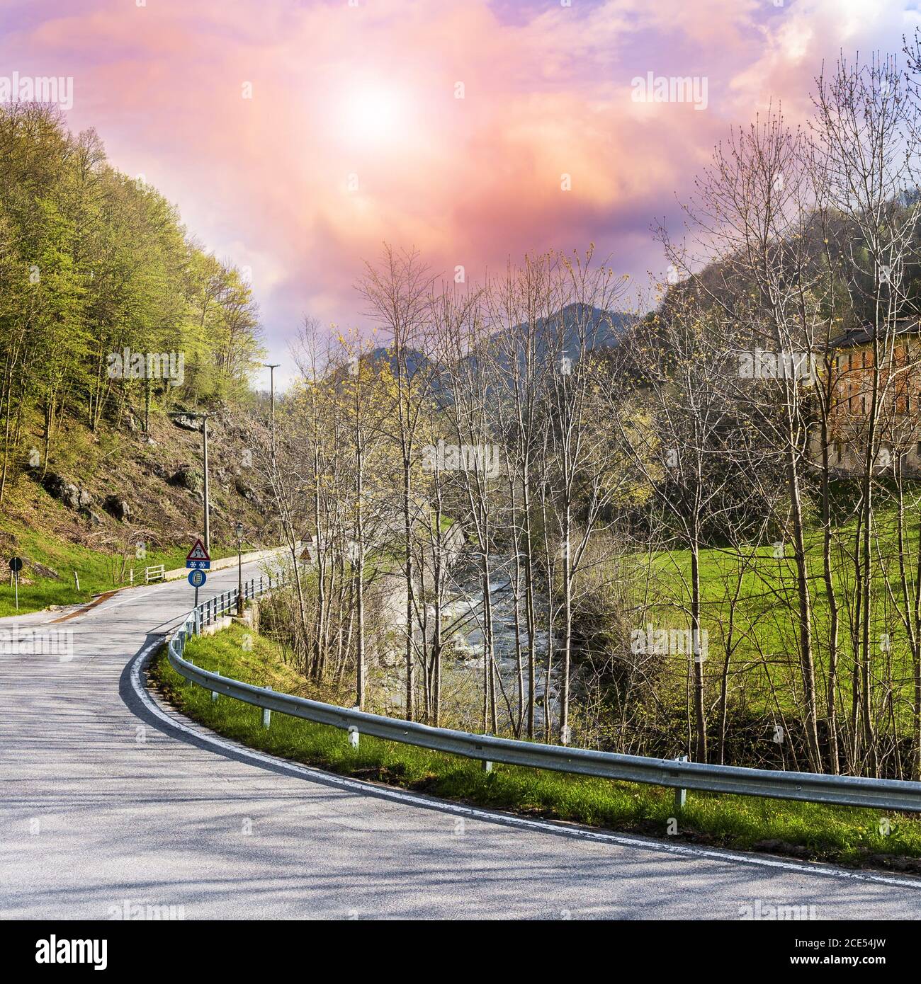 Mist over the road Stock Photo - Alamy