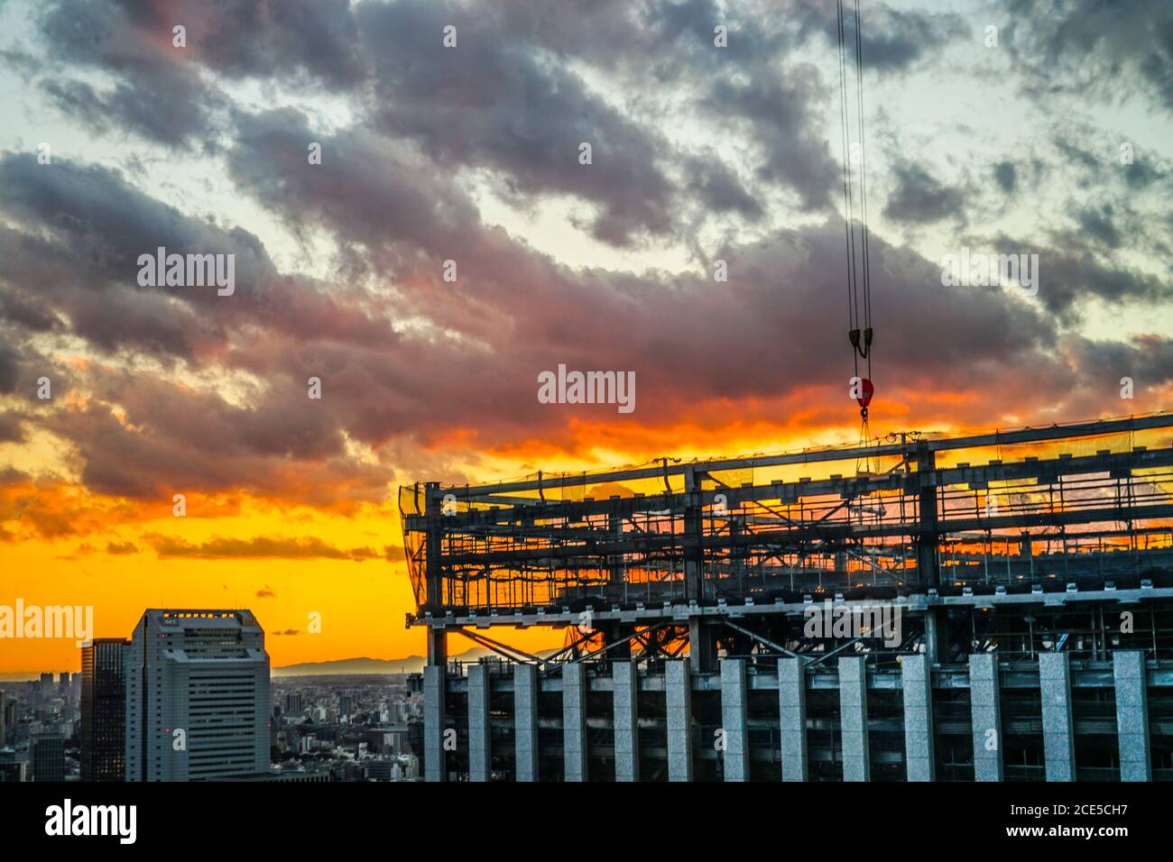 Construction site of a high-rise building Stock Photo - Alamy