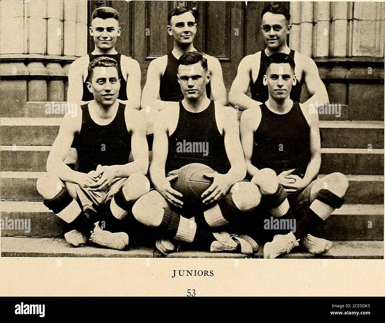 . Bizarre . s> -- „** Class Basket Ball Stock Photo - Alamy