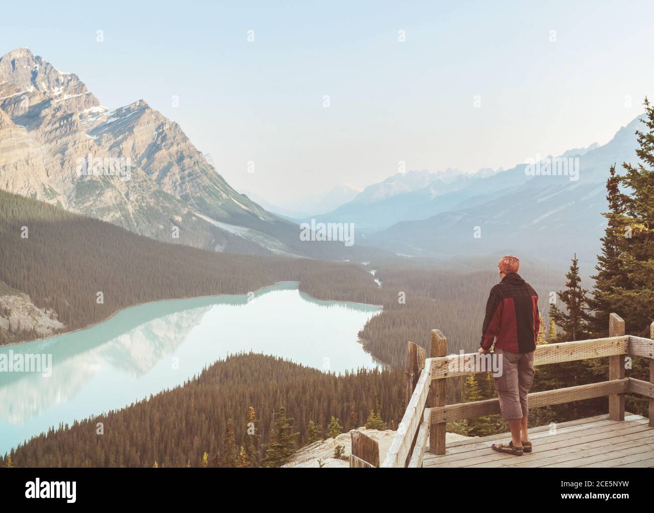 Aerial view of peyto lake hi-res stock photography and images - Alamy