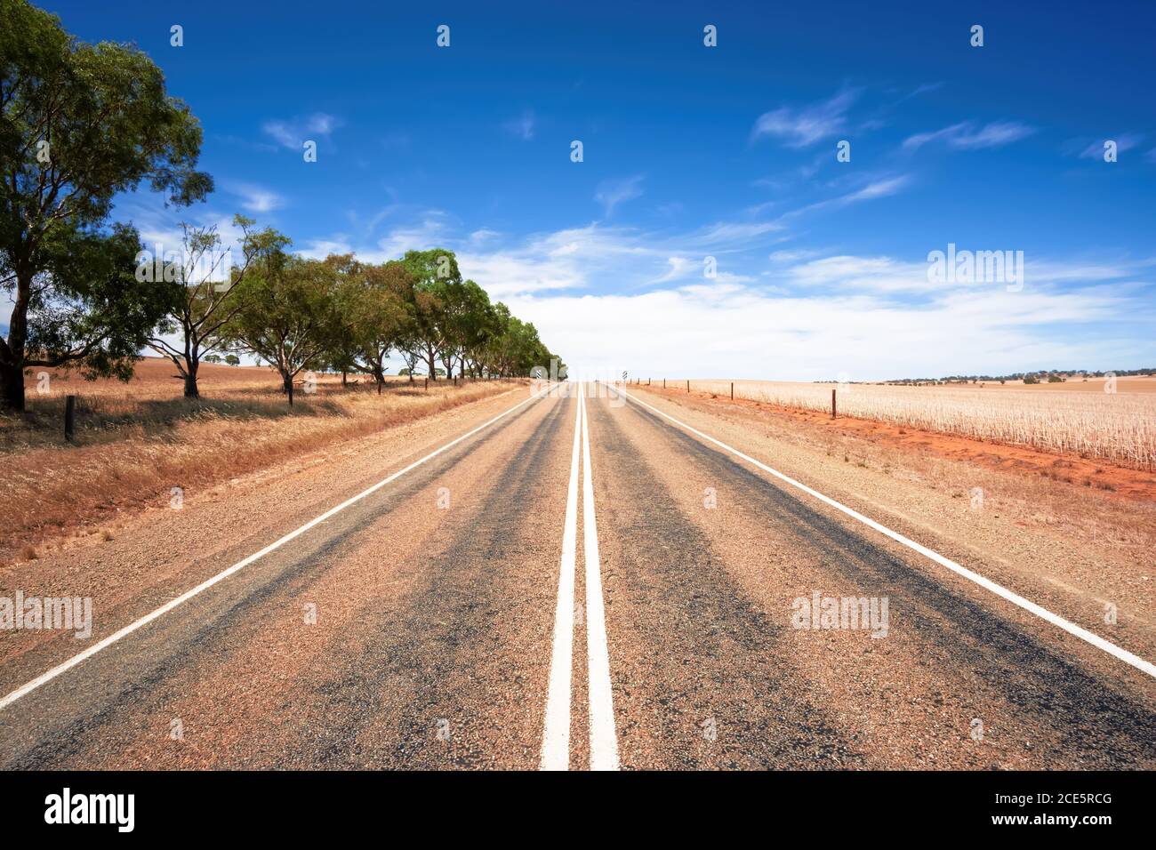 Sand road australia hi-res stock photography and images - Alamy