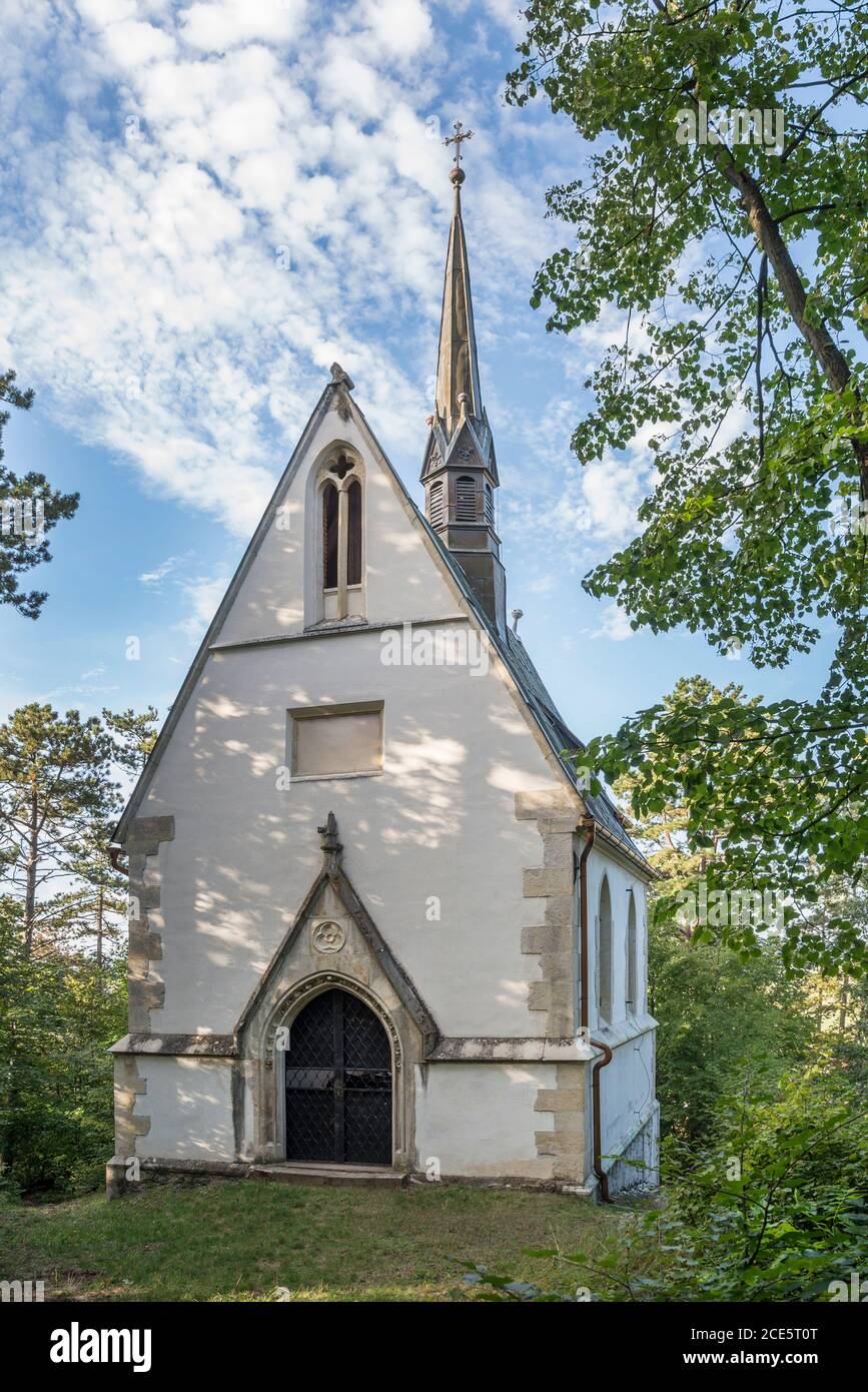 Little chapel in the park hi-res stock photography and images - Alamy