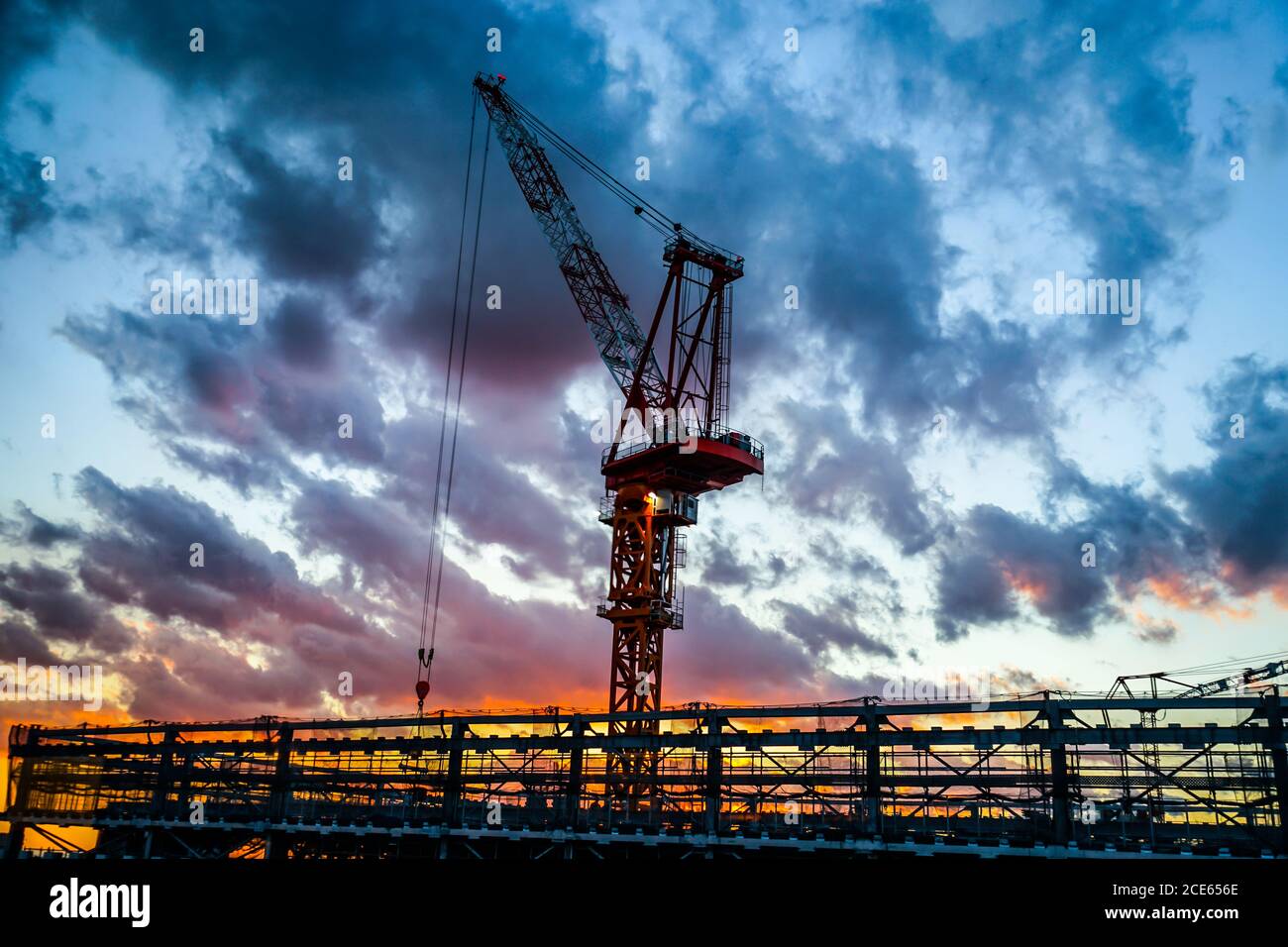 High Rise Construction High Resolution Stock Photography and Images - Alamy