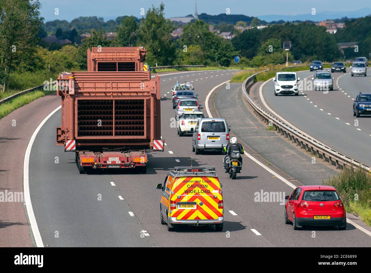 Multi axle truck hi-res stock photography and images - Alamy