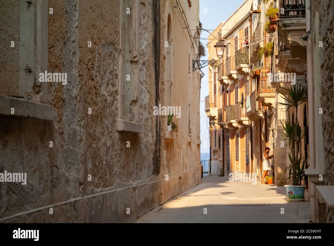 Sicilian woman hi-res stock photography and images - Alamy