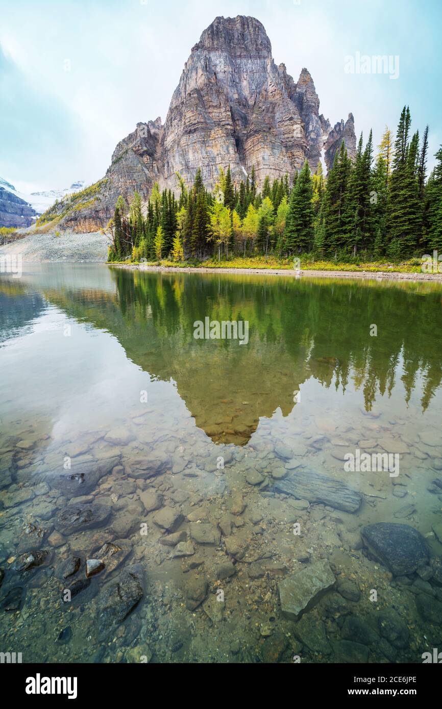 Mt assiniboine provincial park hi-res stock photography and images - Alamy