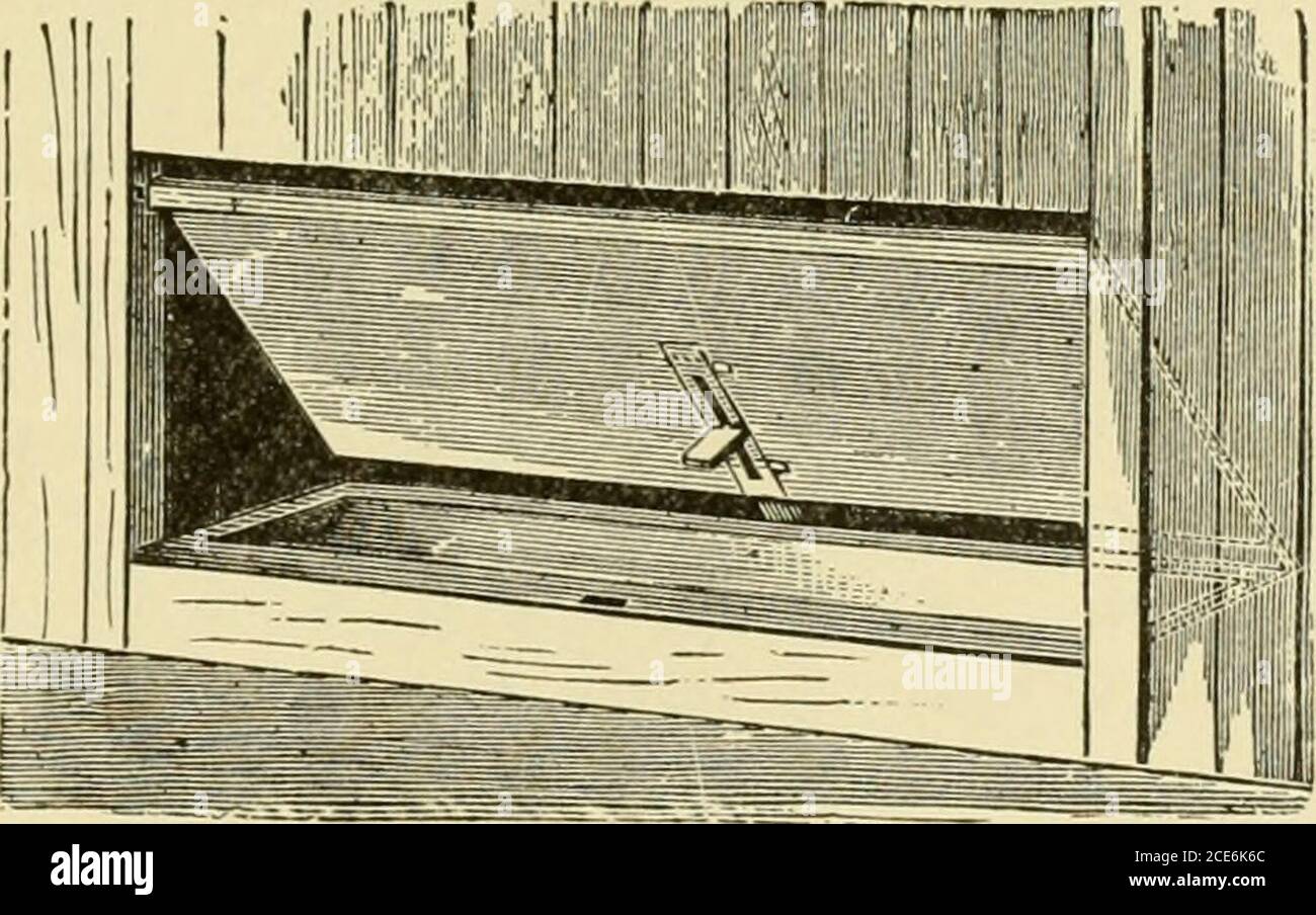 Self sliding doors hi-res stock photography and images - Alamy